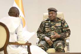 Face à la presse : De quoi le général Tiani a-t-il peur ? - L'autre ...